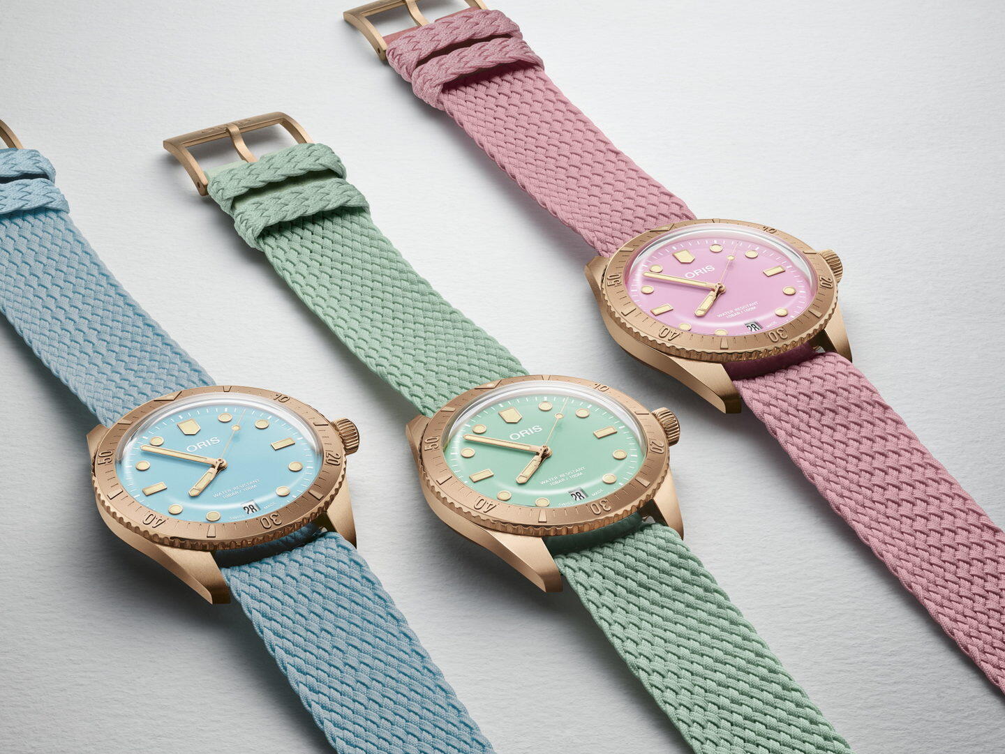 Oris Divers Sixty-Five Cotton Candy - pronssi kohtaa hattaran
